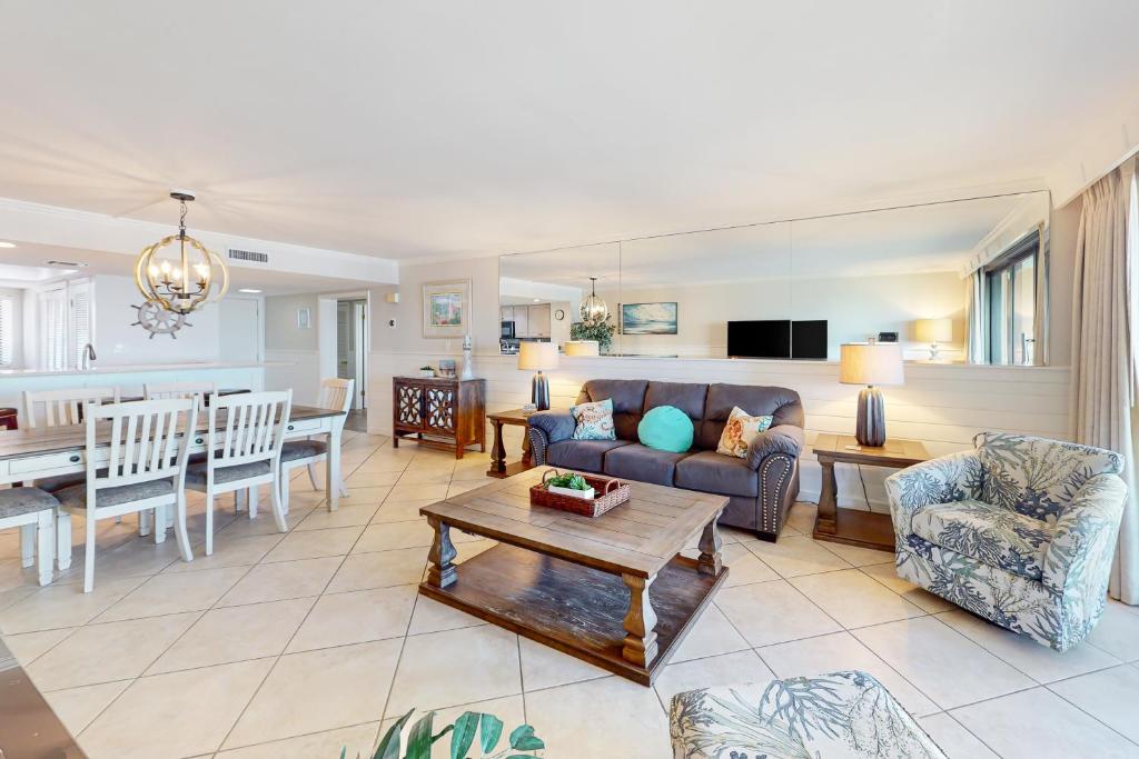 Edgewater Beach Resort 311, Destin (updated prices 2025)