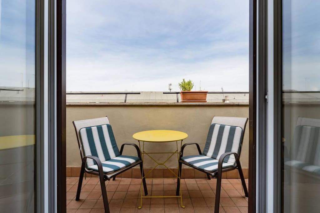 Flat on Roman Rooftop, Rome (updated prices 2026)