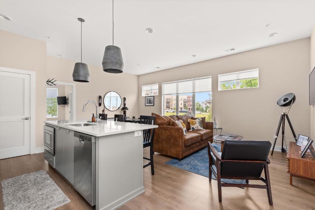 Mason Lofts at West End, Nashville (updated prices 2026)