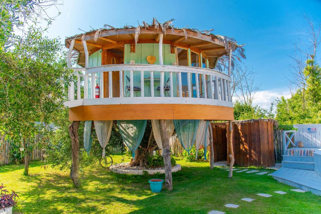Elmar Tree House, Roda (updated prices 2025)