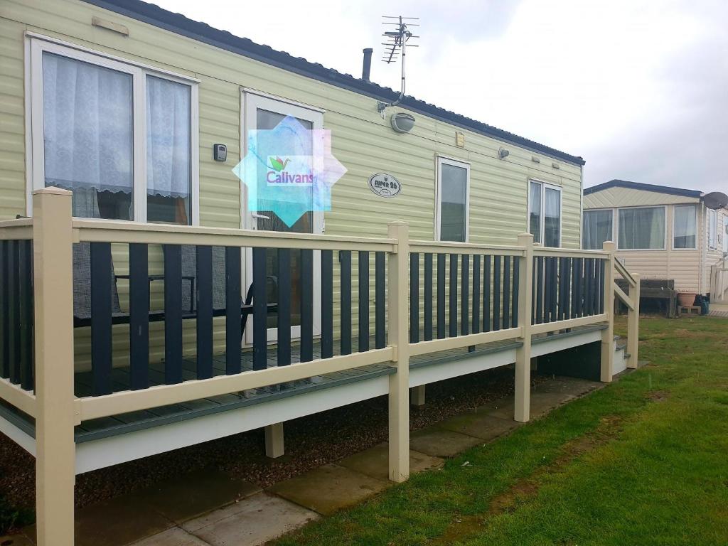6 Berth caravan on Promenade Caravan Park, Ingoldmells (updated prices ...