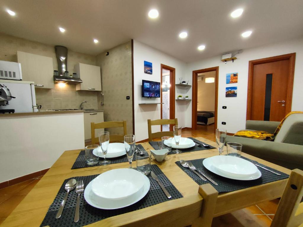 Chiaia House, Naples – Updated 2024 Prices