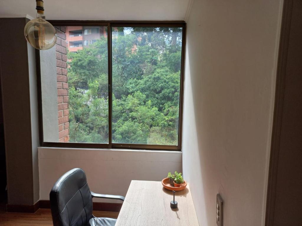 Poblado la 10, Medellín – Precios actualizados 2024