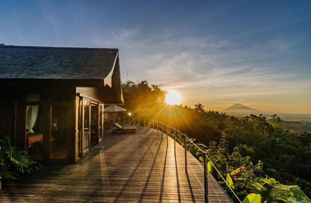 Alam Mountain, Angsri (updated prices 2026)