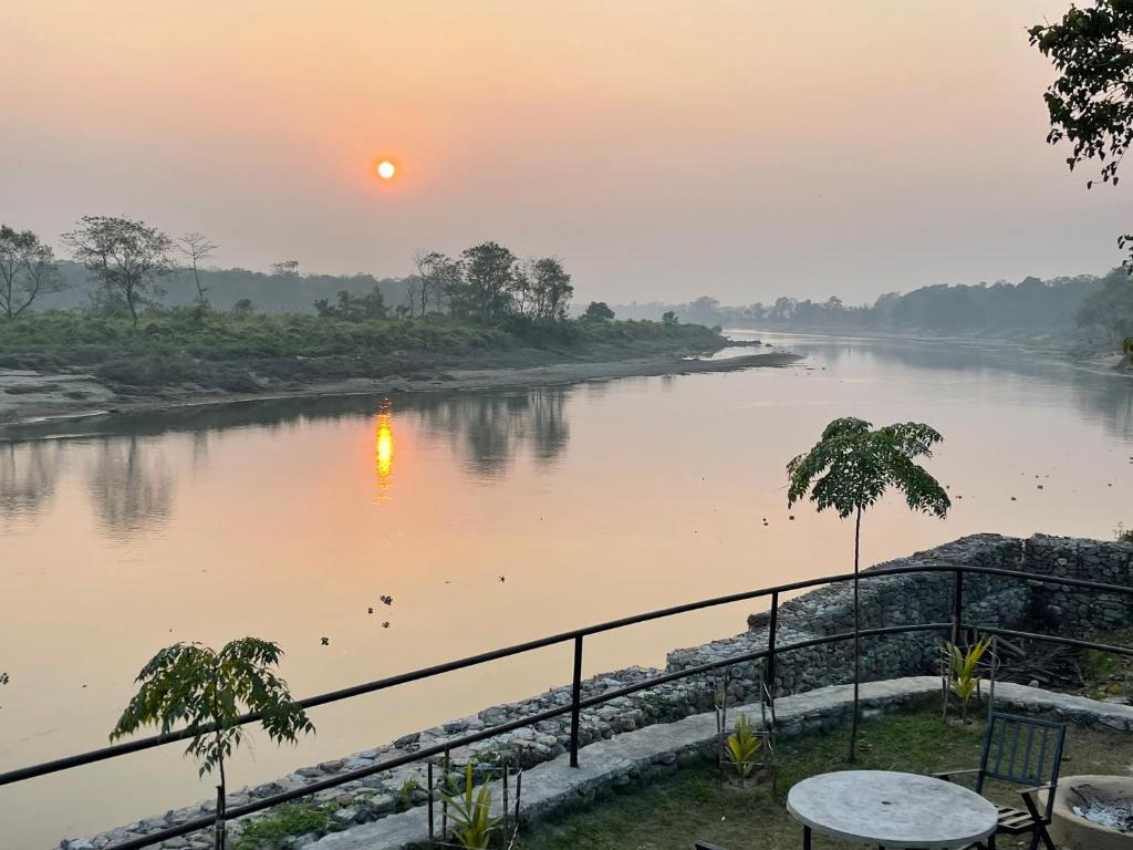 Chitwan Riverside Resort, Sauraha – Updated 2023 Prices