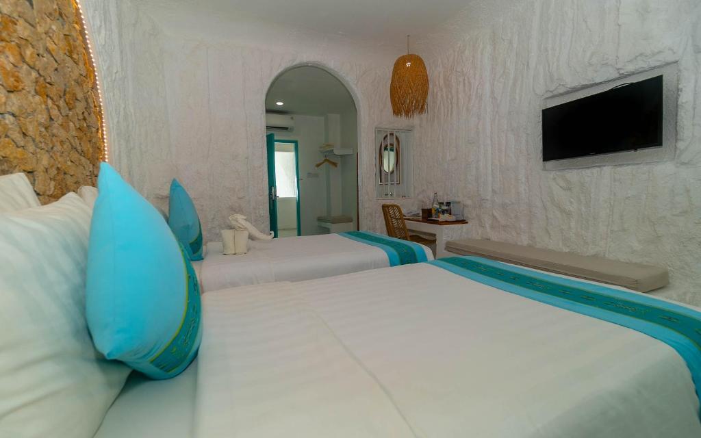 Loccal Collection Hotel Komodo, Labuan Bajo (updated prices 2025)