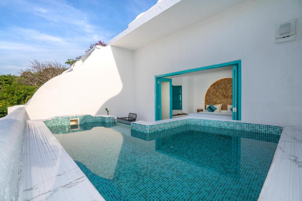 Loccal Collection Hotel Komodo, Labuan Bajo (updated prices 2025)