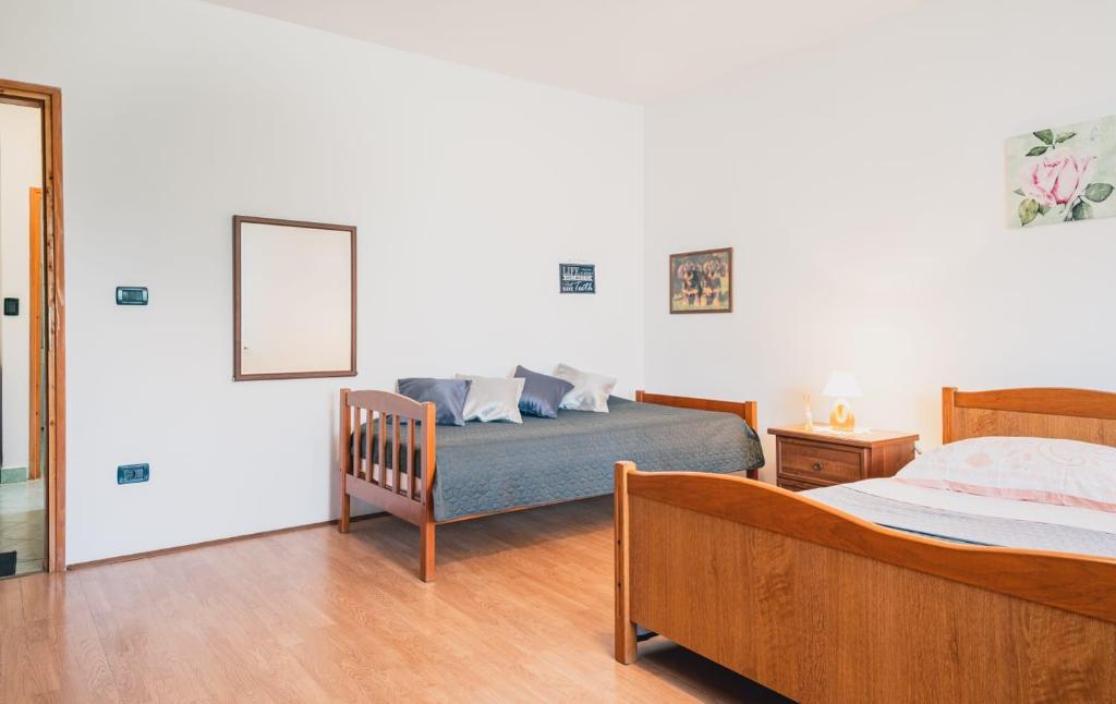 Tina, Rovinj (updated prices 2024)