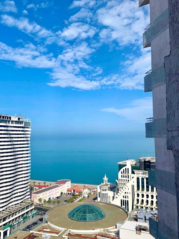 Batumi Beach Apartment with Sea View, Batumi (updated prices 2025)