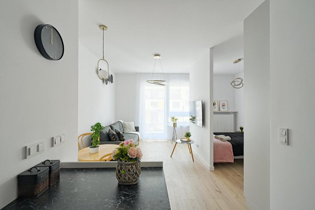 Optyków 3A Cozy Studio Promenada, Warsaw (updated prices 2025)