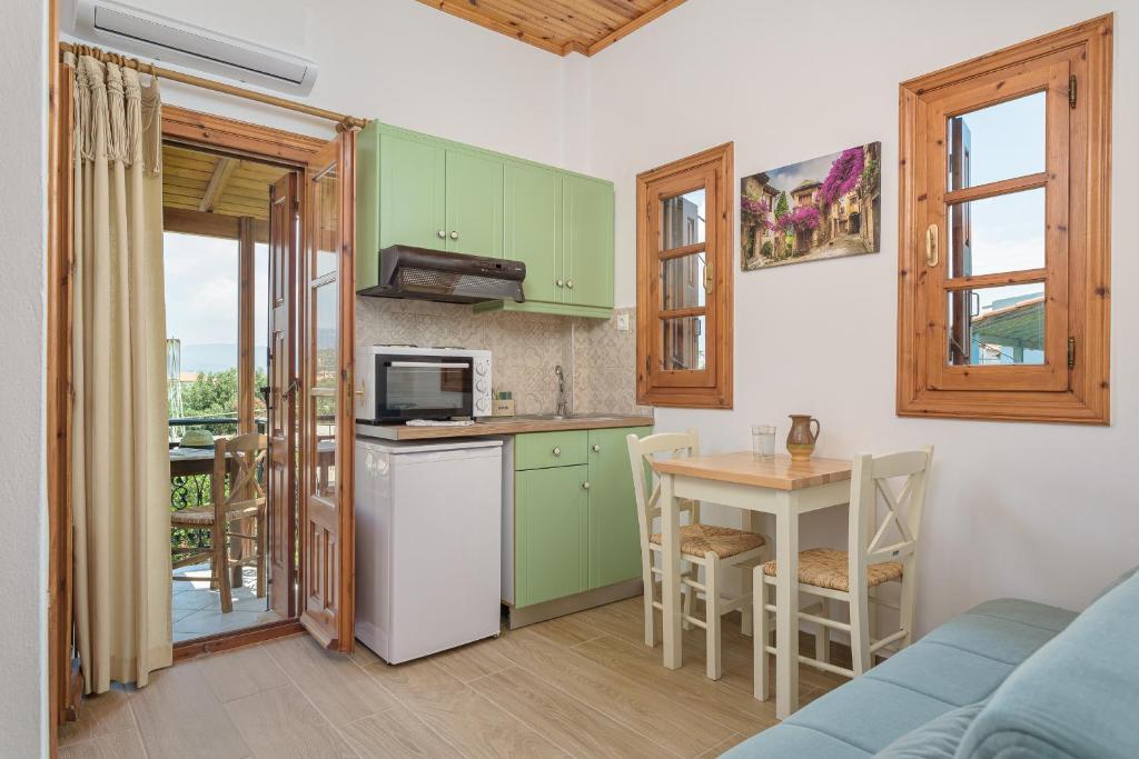 Lemon Tree Apartments Samos, Votsalákia (updated prices 2025)