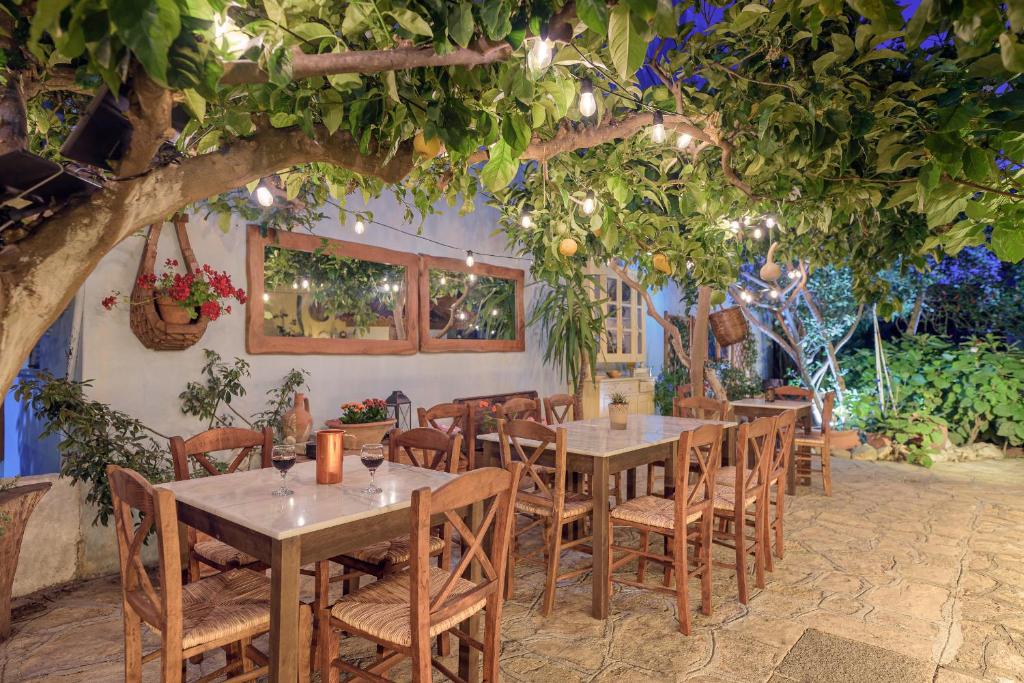 Lemon Tree Apartments Samos, Votsalákia (updated prices 2025)