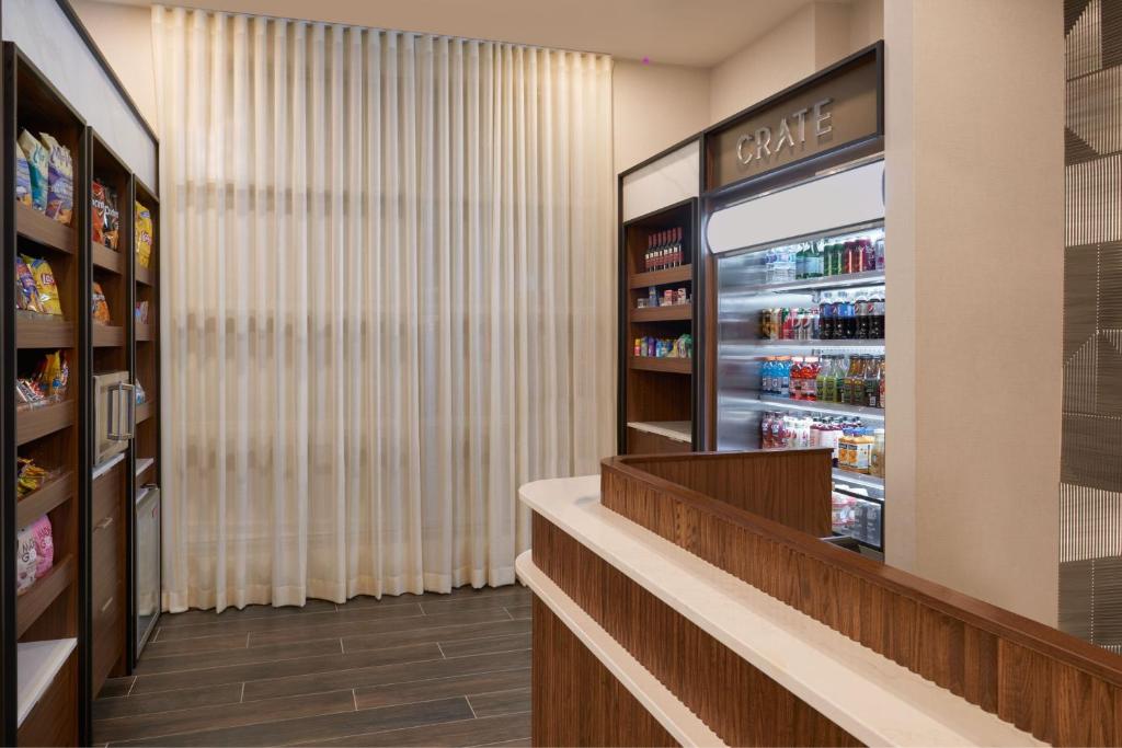 Courtyard by Marriott Kitchener, Kitchener (updated prices 2025)