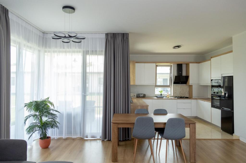 Casa parter My Corbeanca, Tamaşi (tarifs actualisés, 2025)