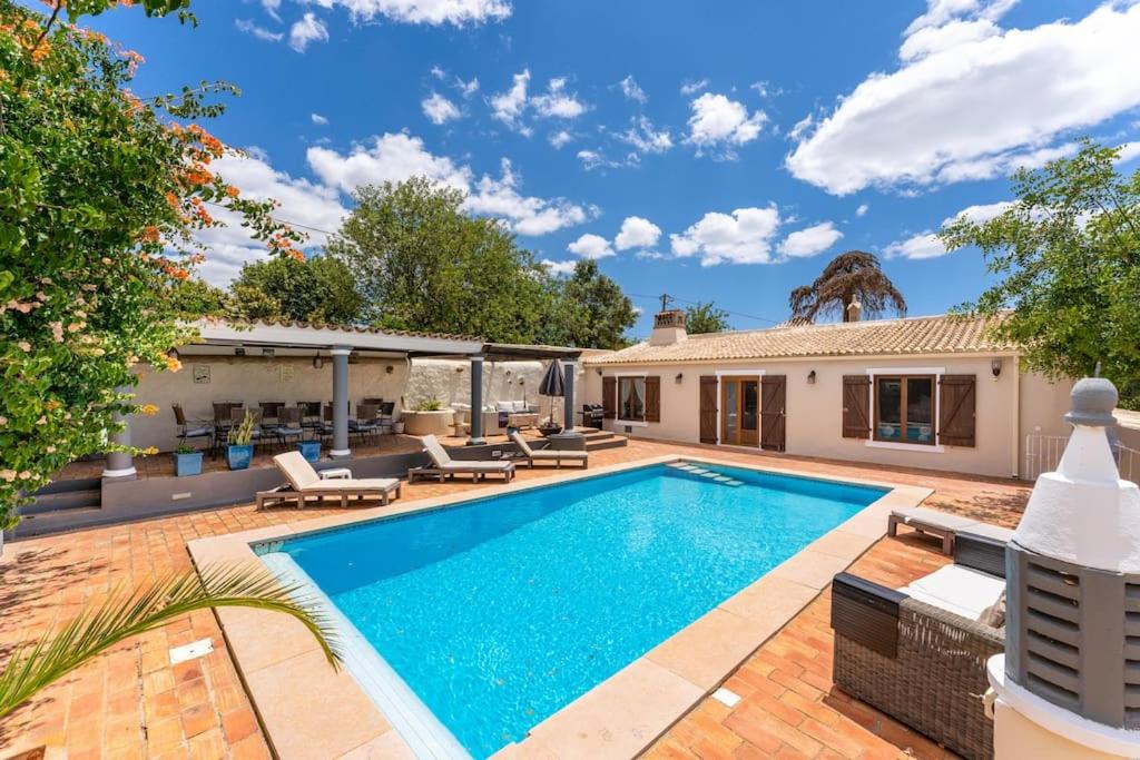 Entire Pool House at the Quinta, Almancil (updated prices 2026)