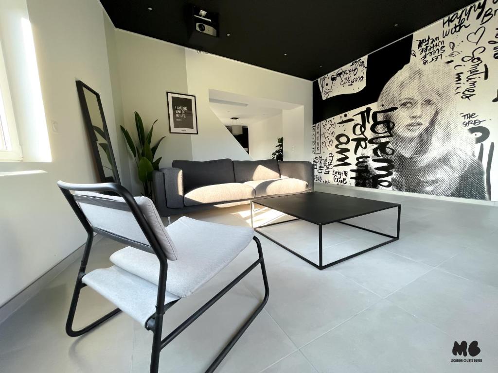 Maison Brigitte - Jacuzzi Videoprojecteur Xbox, Aulnoy (aktualisierte ...