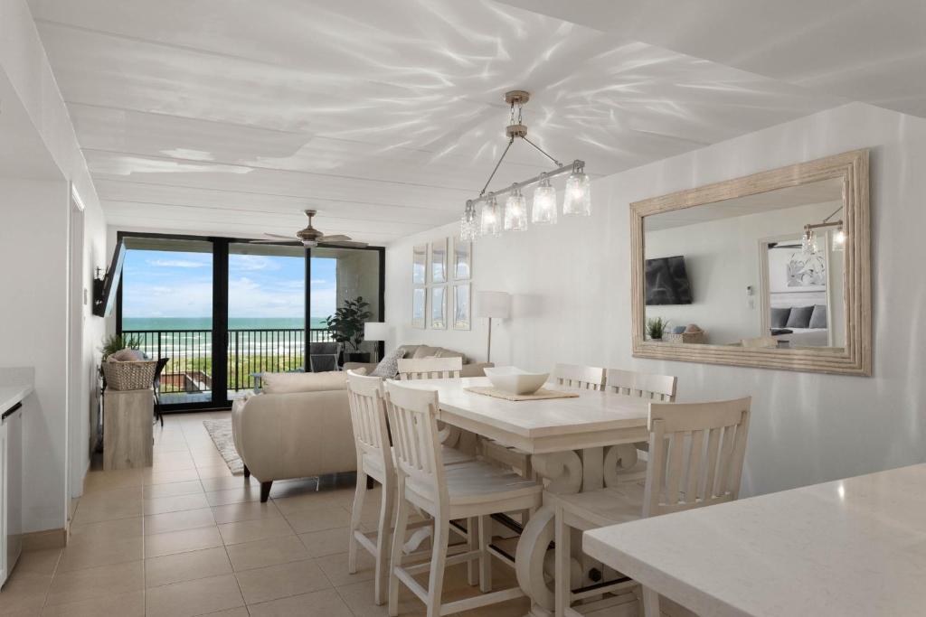 Gorgeous Beachfront 2br - Suntide Iii, Unit 307, South Padre Island ...