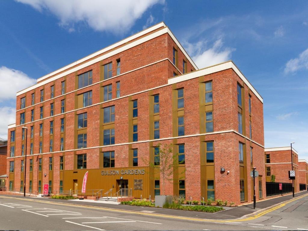 Ensuite Rooms at Gulson Gardens For Students Only, Coventry (updated ...