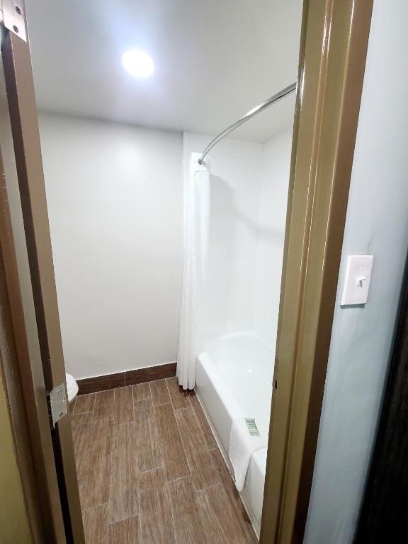 Ocean Reef Suites, Kill Devil Hills (updated prices 2025)