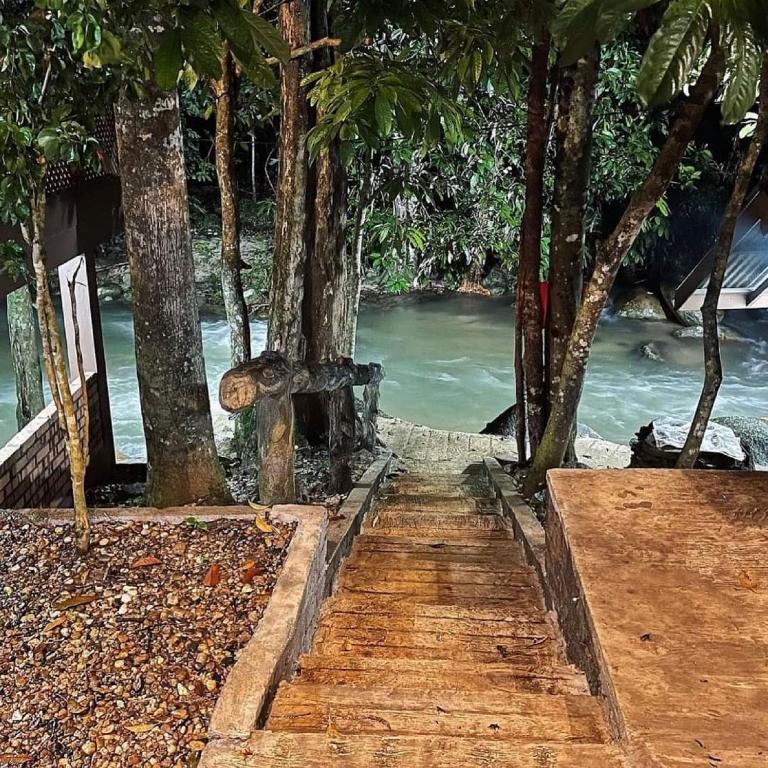 D'Impiana Riverview Chalet # Lenggong, Kampong Ulu Jepai (updated ...