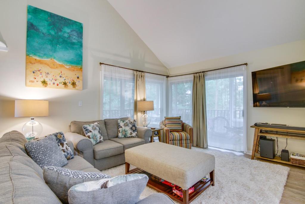 1 Mi to Beach Sea Colony Condo with Balcony!, Bethany Beach (updated ...