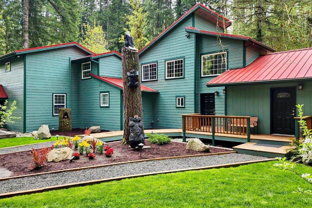 Tahuya River Lodge - Whole Property, Tahuya – Updated 2024 Prices