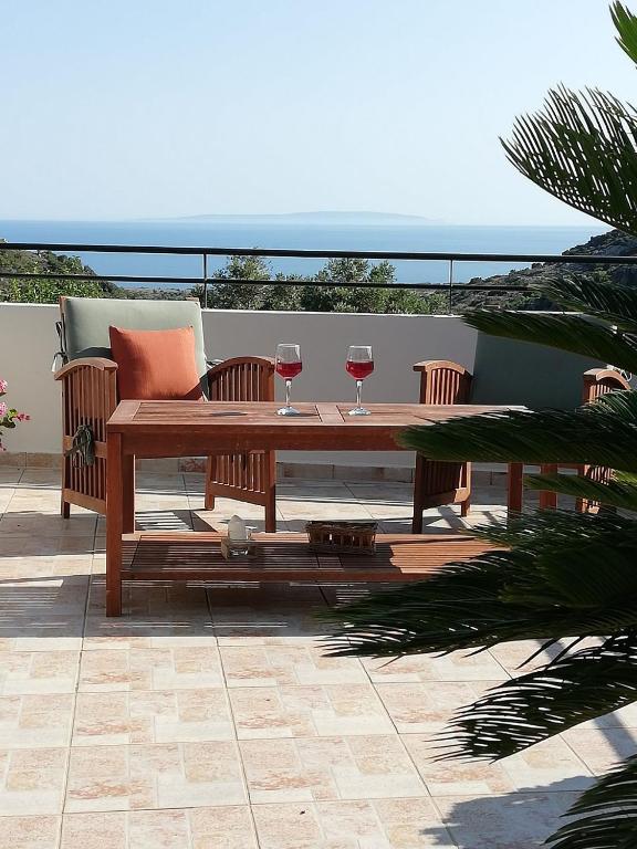 Amphithea Fragokastelo-Skaloti, Skalotí (updated prices 2025)