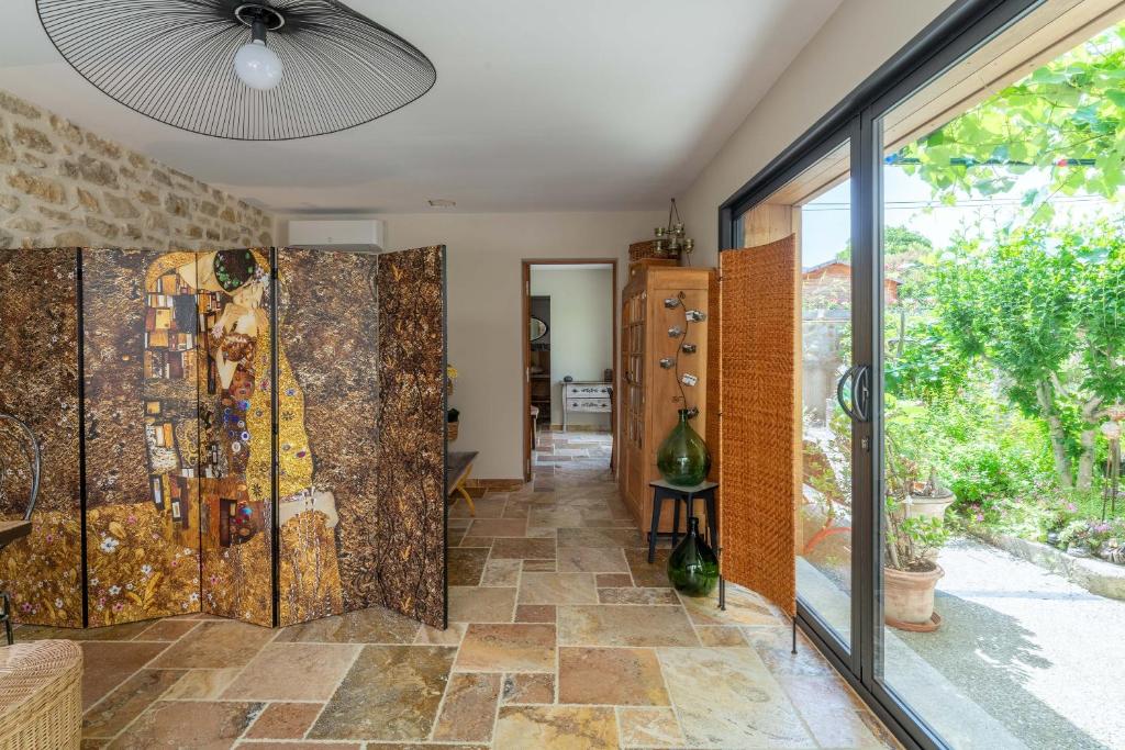 Villa La Mireio, Malaucène (updated prices 2025)