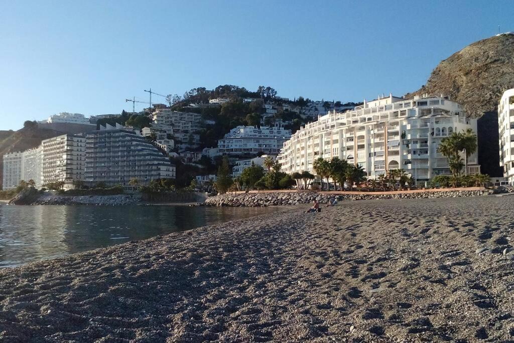 Primera línea de Playa San Cristóbal. Almuñecar, Almuñécar (updated ...