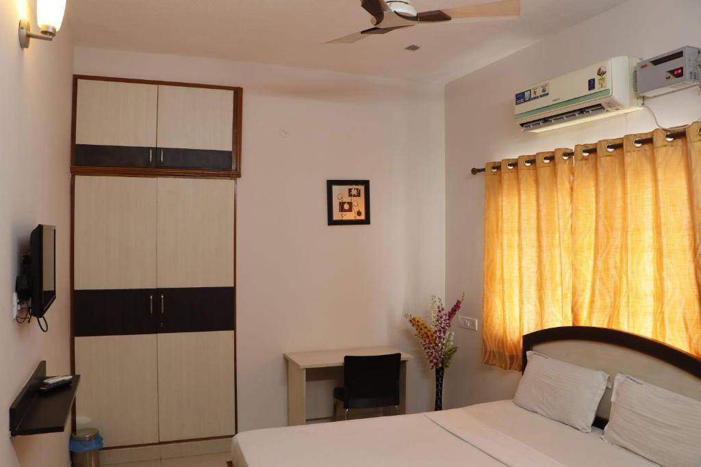 FIESTA HOUSE Pallikaranai, Chennai (updated prices 2026)