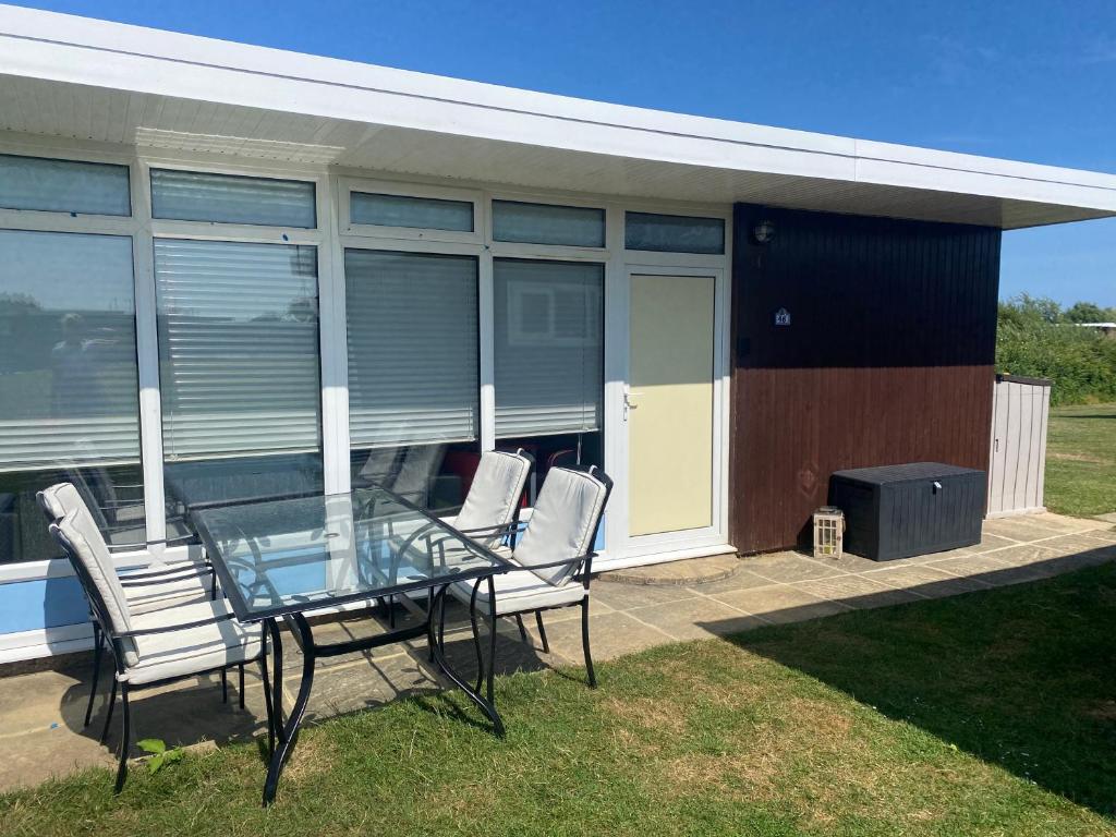 Selsey Country Club Valencia Chalet, Selsey (updated prices 2026)
