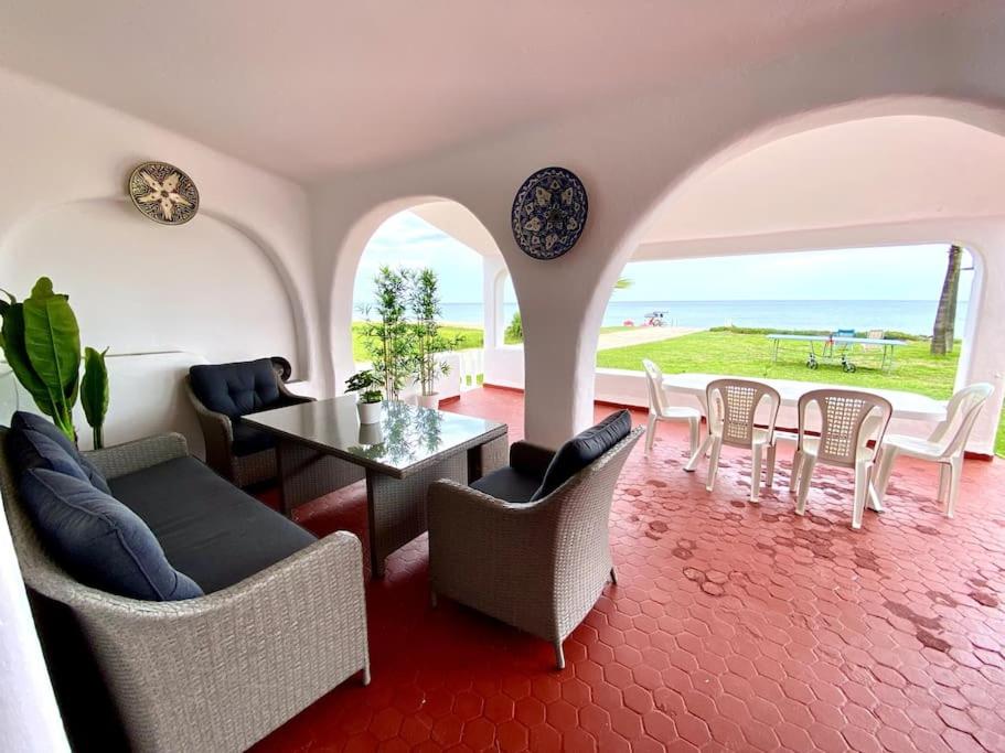 Villa avec jardin sur la plage - Complexe Al Amine, Fnidek (updated ...