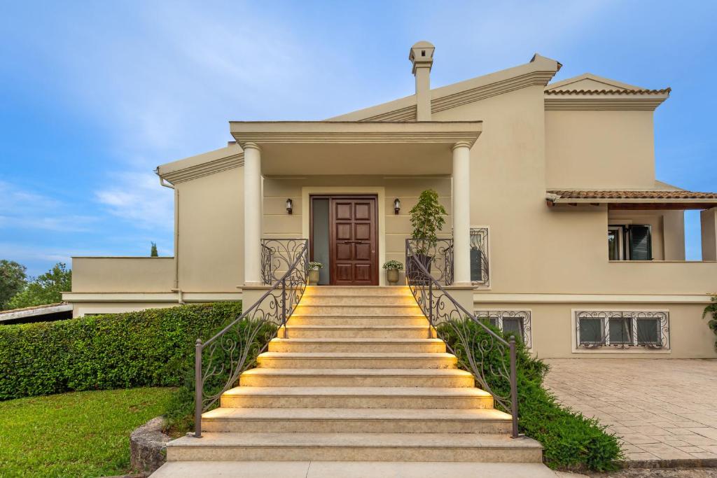 Luxury Villa Crystal