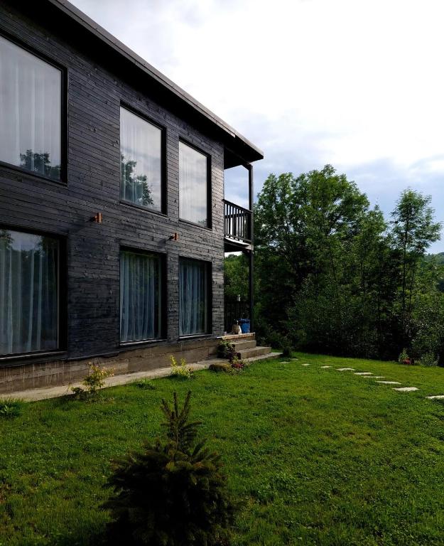 Casa de pe un Deal-Provita de Sus-Prahova, Proviţa de Sus – Updated ...