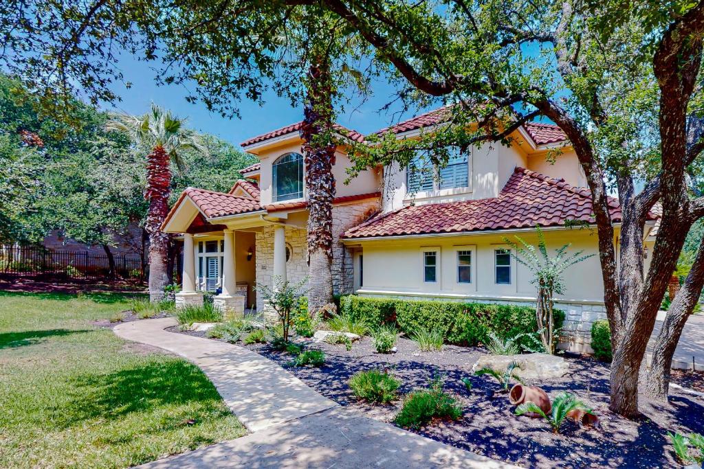 Lakeway Oasis, Lakeway (updated prices 2025)