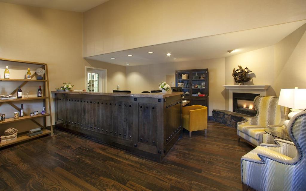 Fogcatcher Inn, Cambria (updated prices 2025)