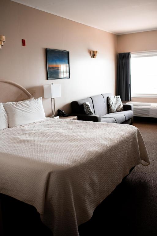 West Bank Inn, Celina (updated prices 2025)