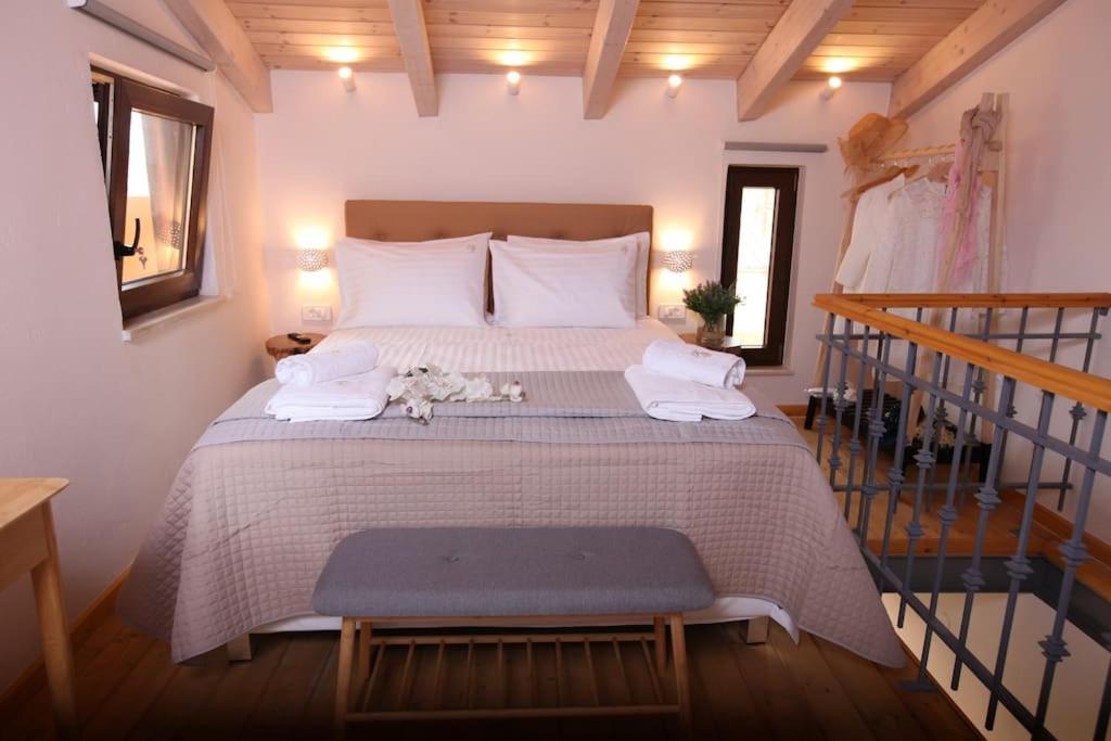 Kabanas 3 cosy suite, Chania (updated prices 2025)