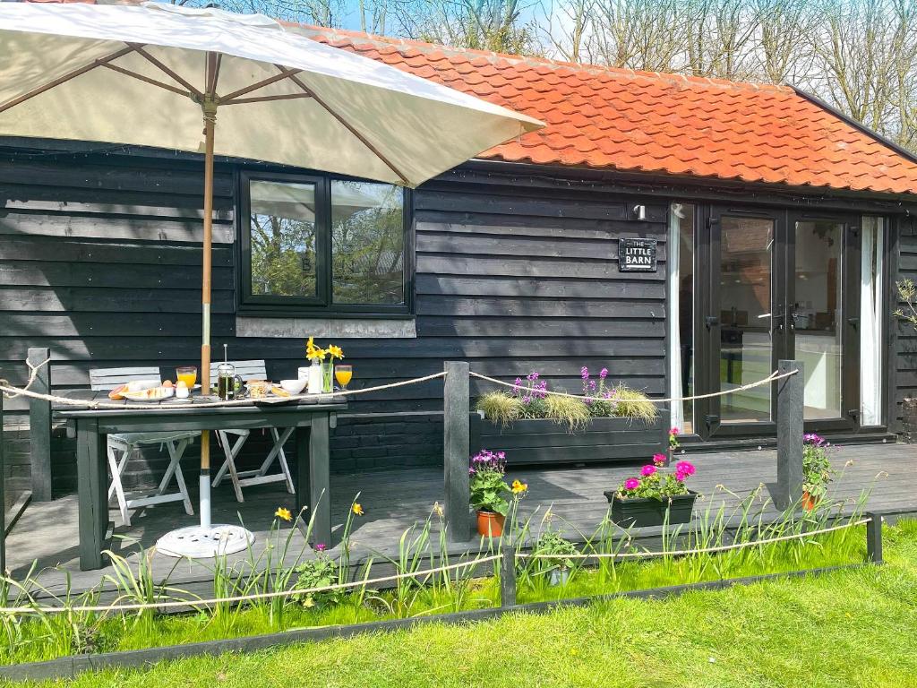 The Little Barn, Denham – Updated 2023 Prices