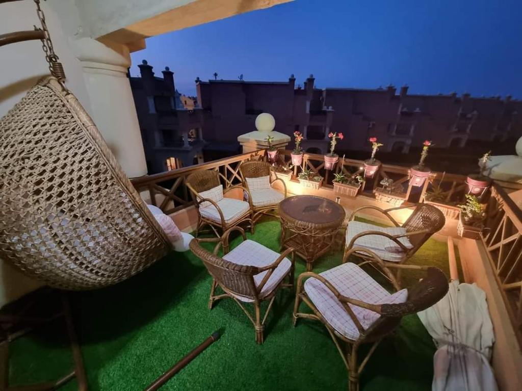 Luxurious Chalet in Lazordy bay north coast, El Alamein (preços ...
