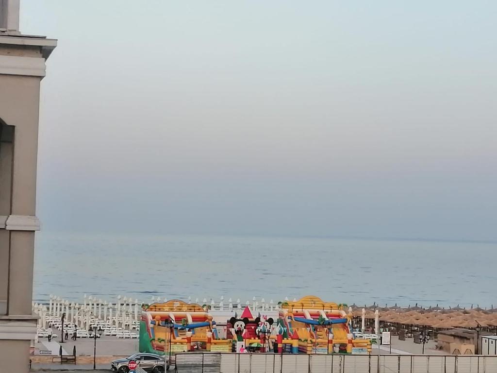 ELLA CASTLE by SEA VIEW, Mamaia Nord (updated prices 2025)