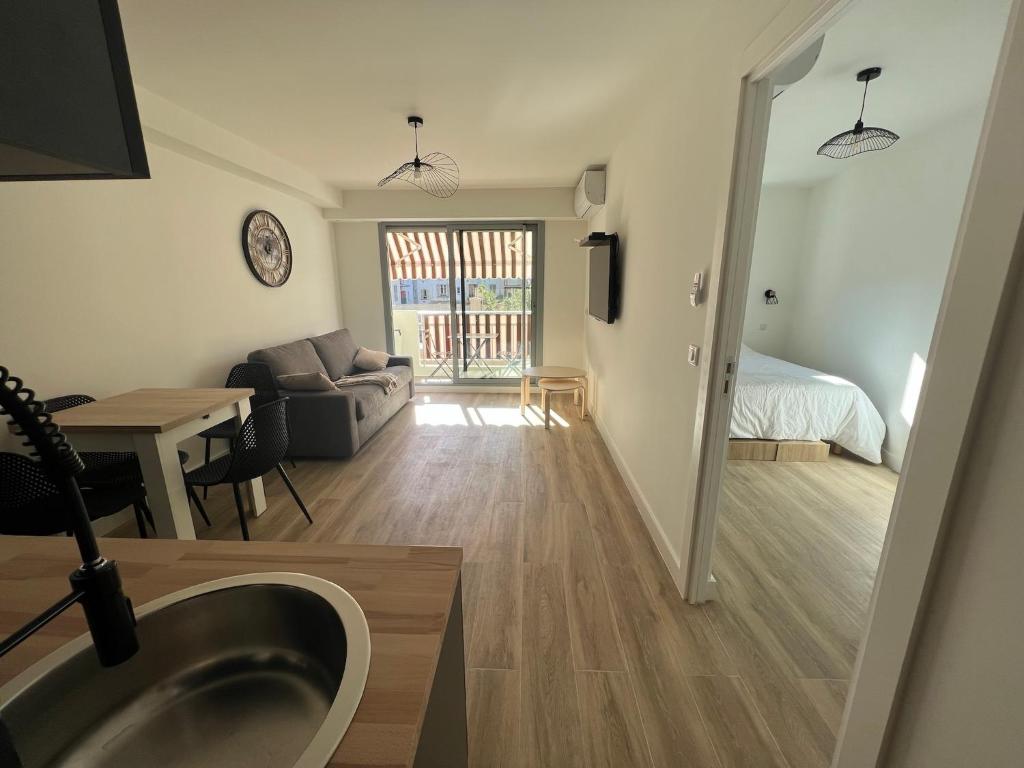 Vernier, Nice (updated prices 2026)