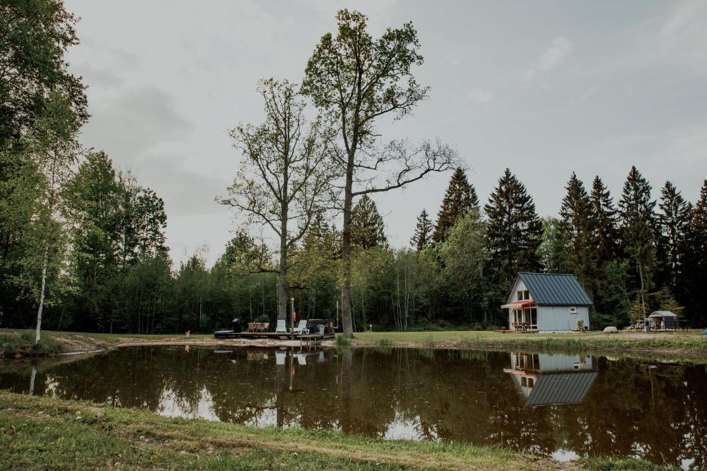 Wolf Cottage, Pabaži (updated prices 2025)