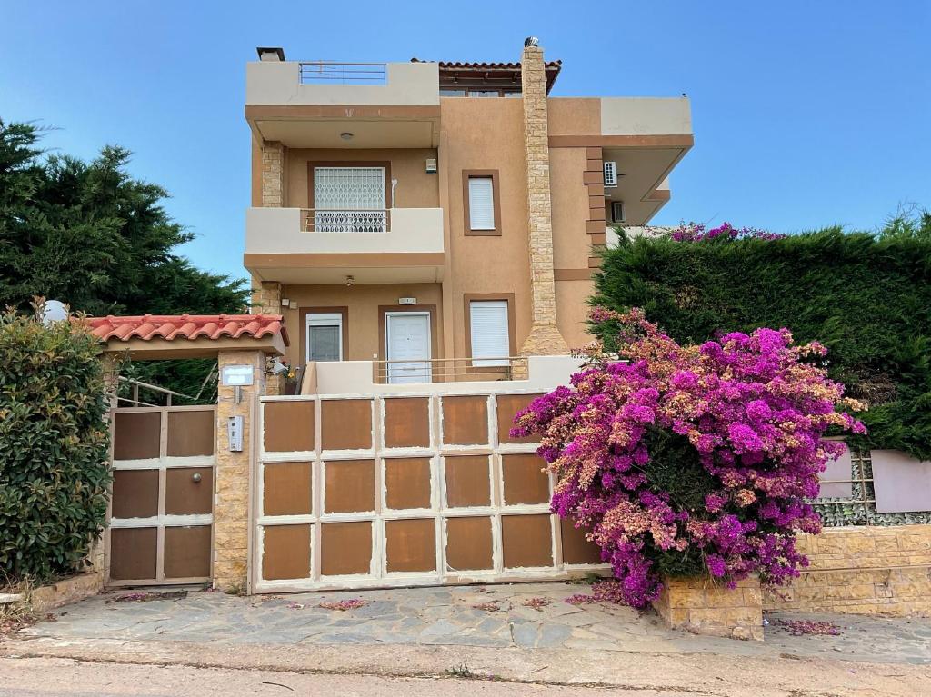 Villa Eviana, Nea Makri (updated prices 2024)