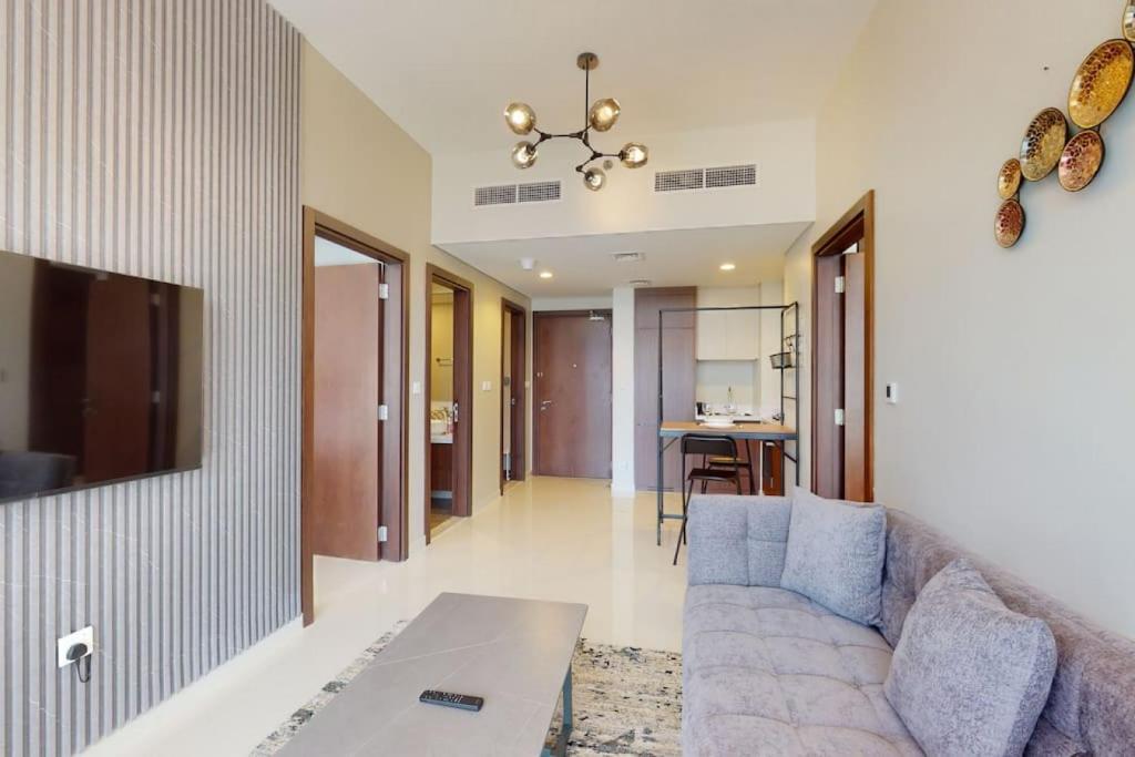 Vera Tower - Smart Two Bedroom, Dubái (precios actualizados 2025)