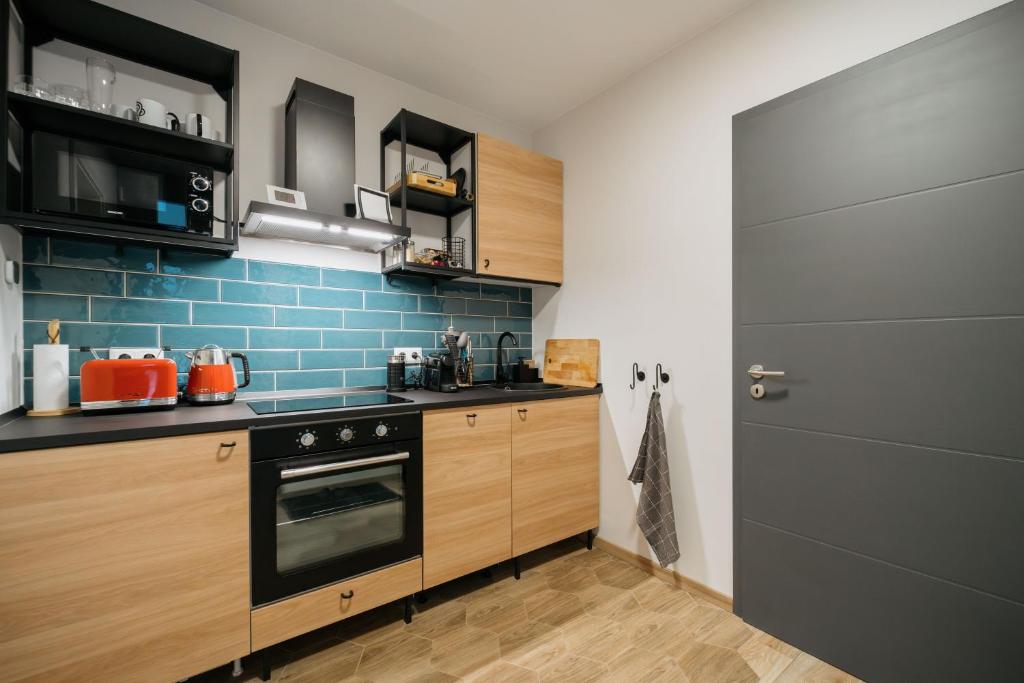 Monkey Suite, Budapest – Updated 2023 Prices