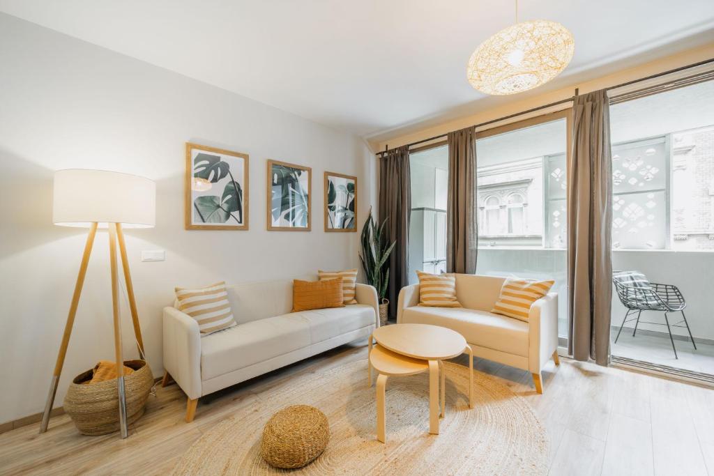 Monkey Suite, Budapest – Updated 2024 Prices