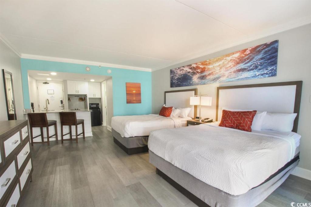 Immaculate Ocean View Double Queen Suite!- Grande Cayman Resort Unit ...