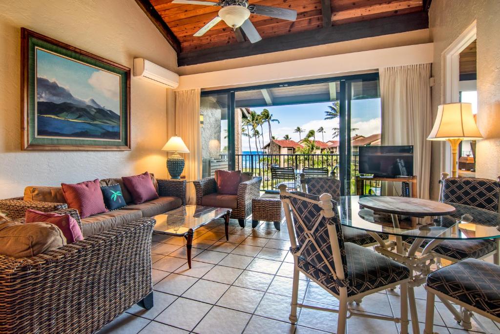 Papakea D404, Kahana (updated prices 2025)