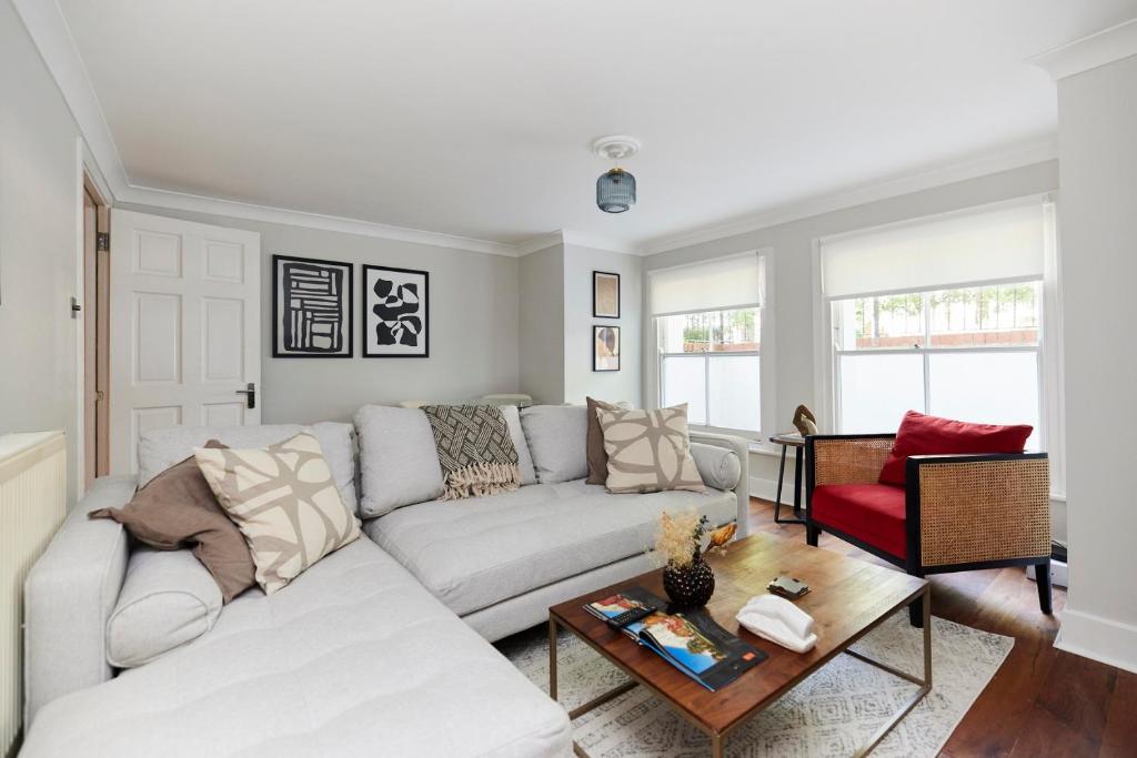 The Carshalton Place - Stunning 1BDR Flat, London (aktualisierte Preise ...